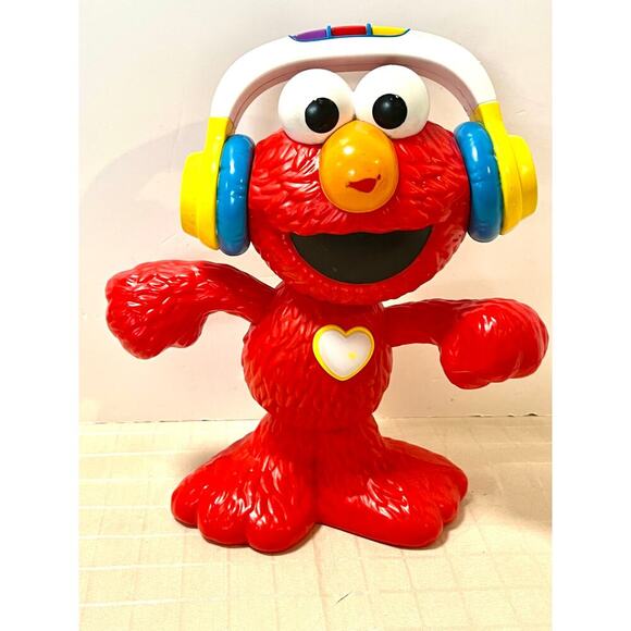Hasbro | Toys | Sesame Street Lets Dance Elmo 2 Tall Music Phrases ...